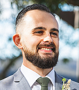 John Simos's Instagram, Twitter & Facebook on IDCrawl